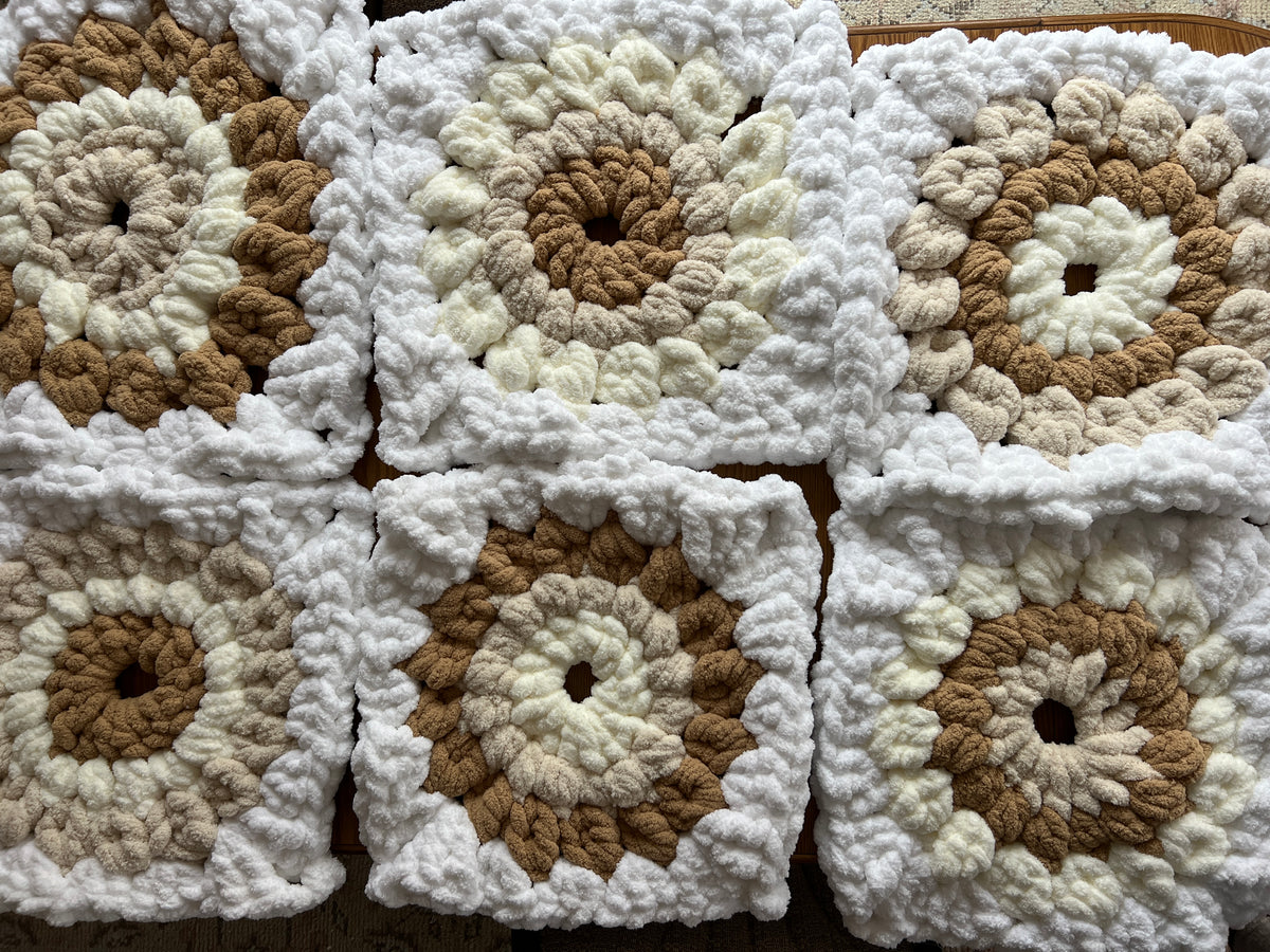 Chunky Granny Square Tutorial - Hand Crochet | Video Only – Stay Cozy ...
