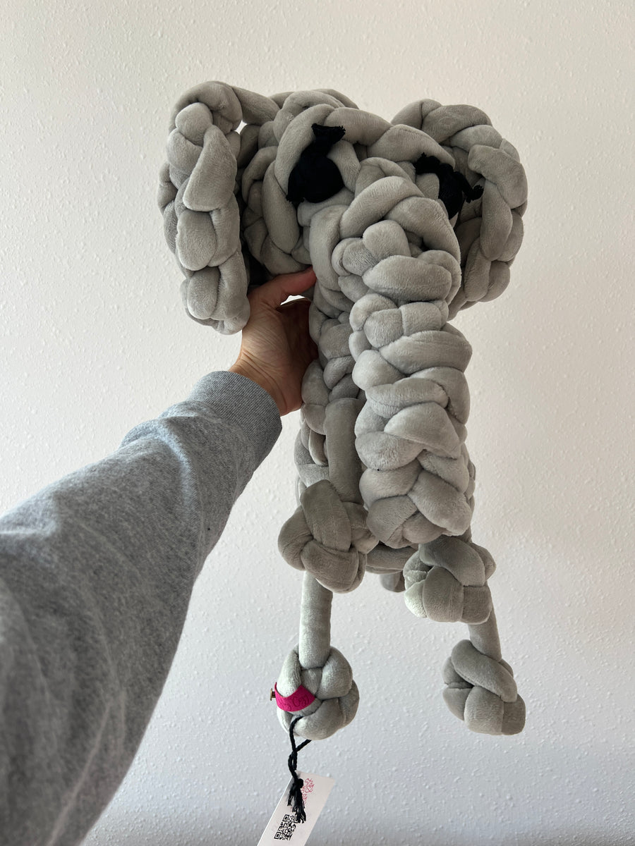Elephant Stuffie [ready to ship] – Stay Cozy Creative Co.